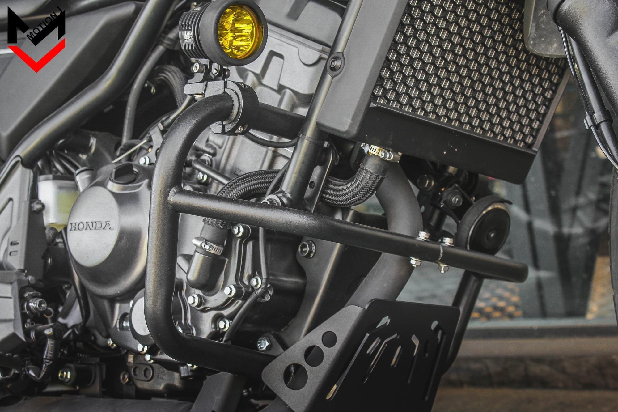 MOTION J-CL202 エンジンガード FOR HONDA CL250 - DOPE